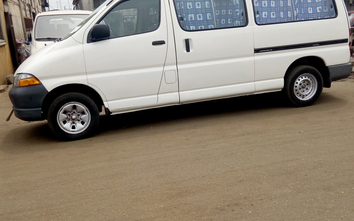 Toyota Hiace Long chassis – SPECJOBS LIMITED